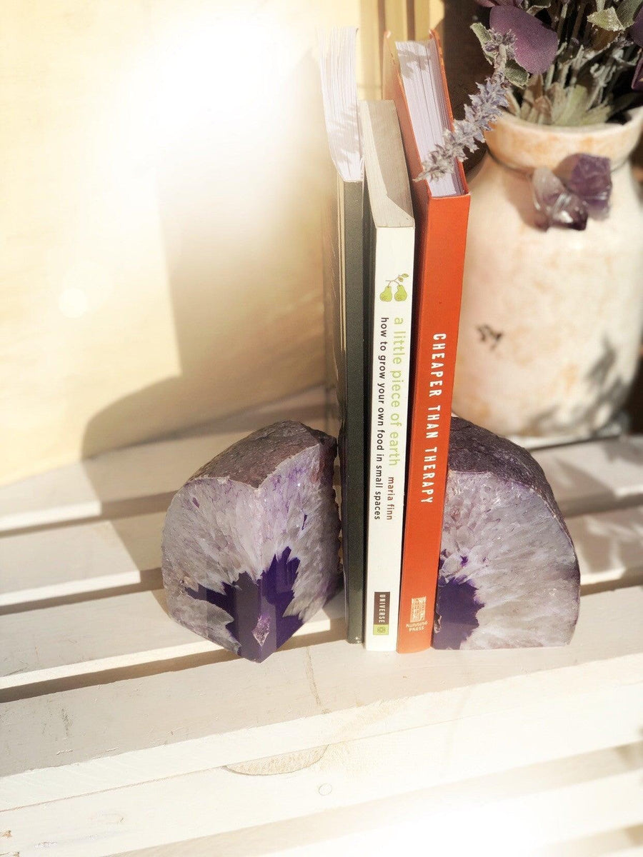 Bookends | Melan Threads – Unearthed Vibes